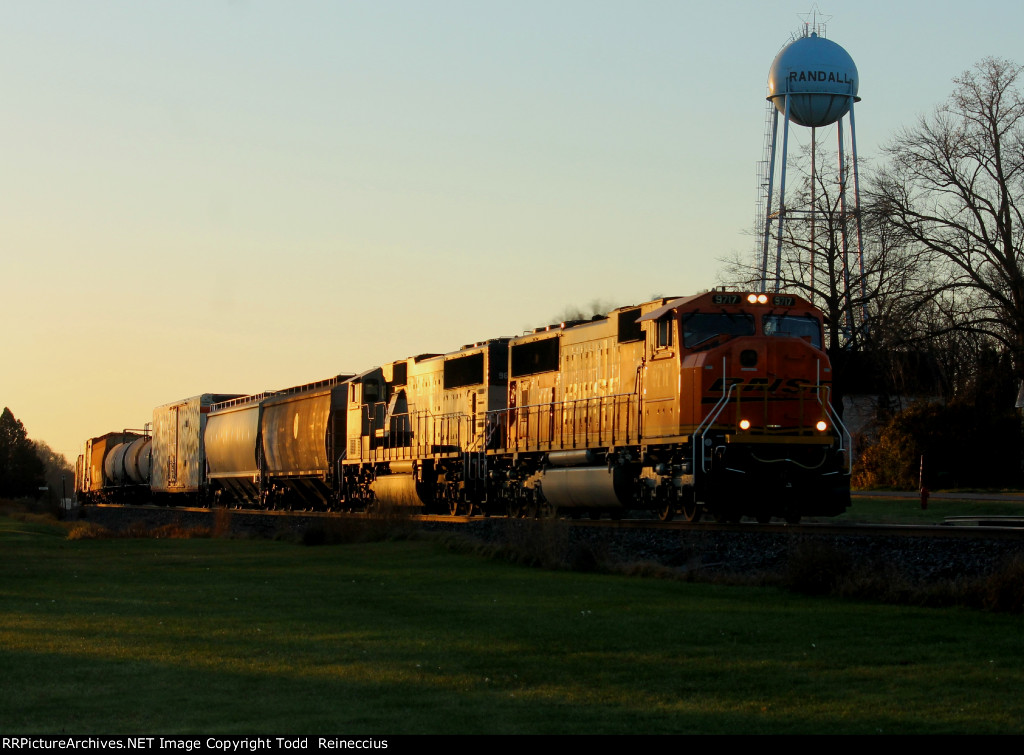 BNSF 9717